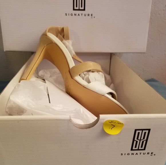 Signature | Shoes | Signature Heels | Poshmark